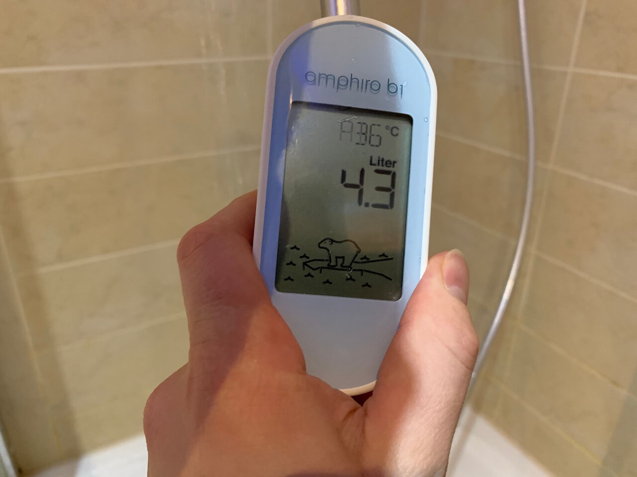 Amphiro B1: Wasser sparen via Appcessorie und Smartphone App – Dein ...